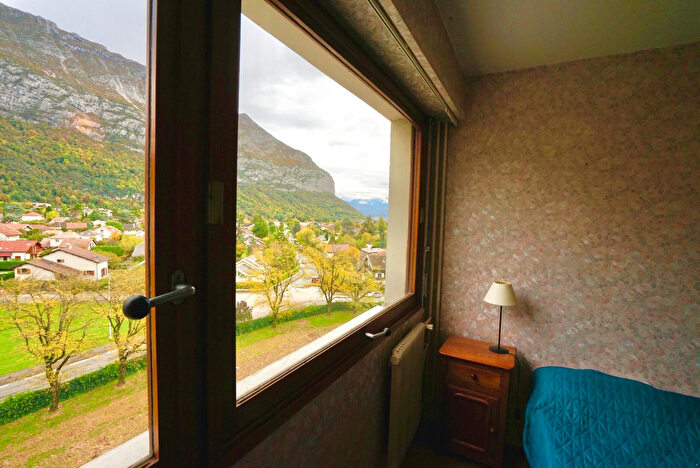 Appartement à vendre - Saint-Égrève, Barnave - 4 pièces - 3 chambres