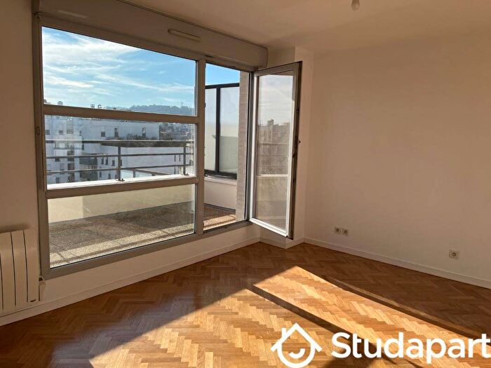 Appartement à louer - Parc-La Boule- Champs Pierreux, Nanterre - 1 pièce