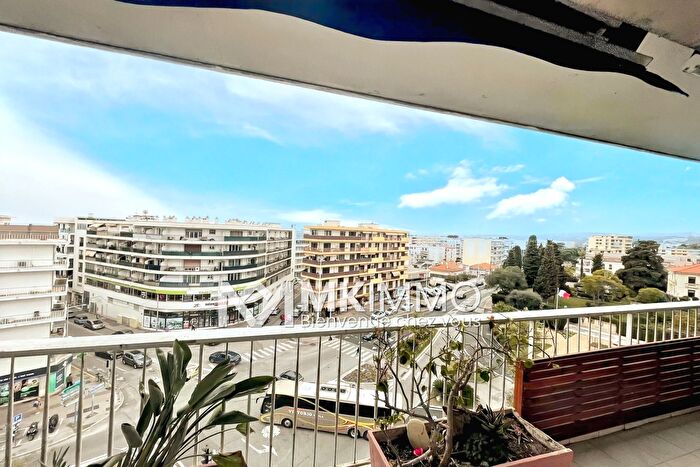 Appartement à vendre - Cagnes-sur-Mer, Saint-Roman, Lautin - 3 pièces - 2 chambres