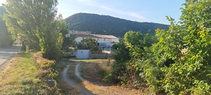 Maison à vendre - Rochemaure - 7 pièces - 4 chambres