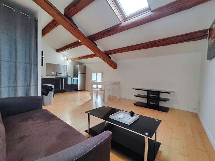 Centre Ville, Sorgues - Appartement 2 pièces à louer