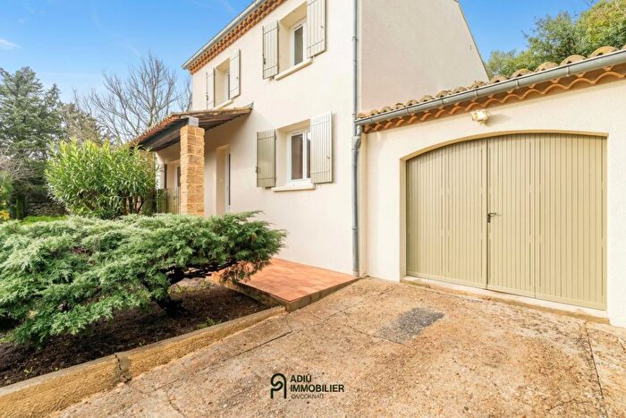 Maison à vendre - Uzès - 4 pièces - 3 chambres