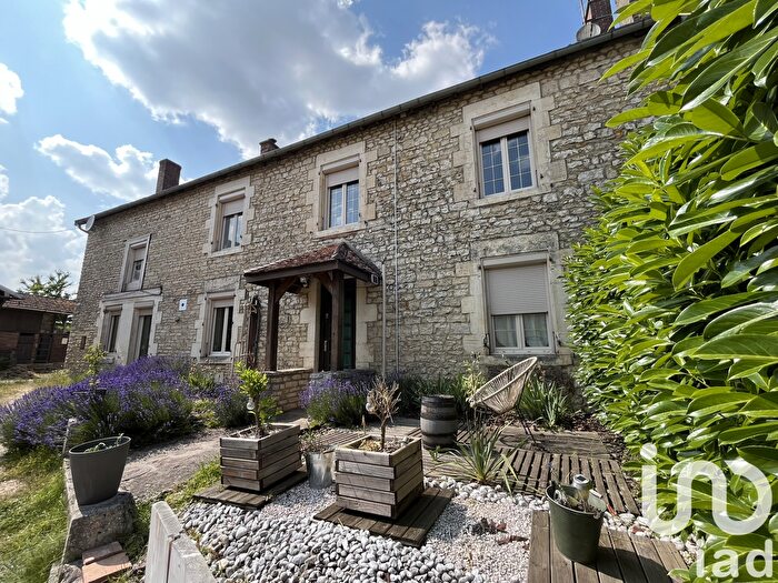 Maison à vendre - Jessains - 1 pièce - 6 chambres