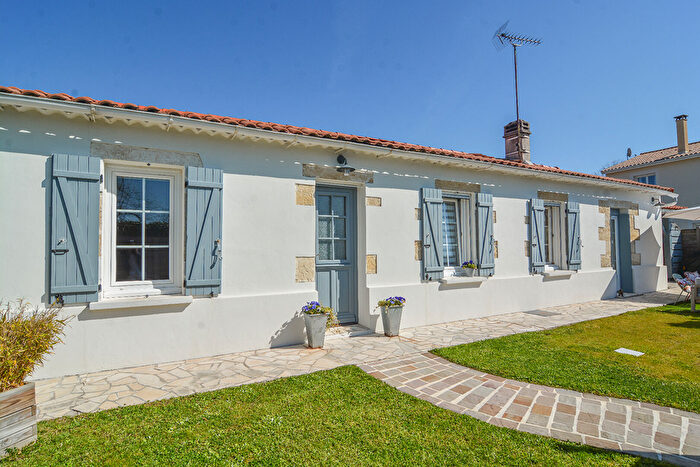 Maison à vendre - Saint-Médard-en-Jalles, Caupian, Cérillan, Hastignan, Issac - 5 pièces - 3 chambres