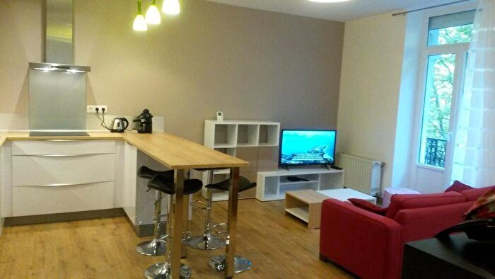 Colline des Pères-Tardy, Saint-Étienne : Appartement 1 pièce à louer