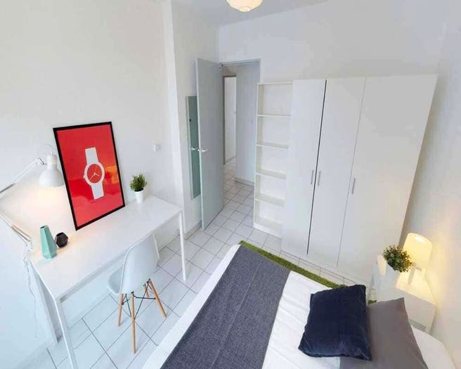 Appartement 1 pièce à Port Marianne, Richter, Montpellier, à louer