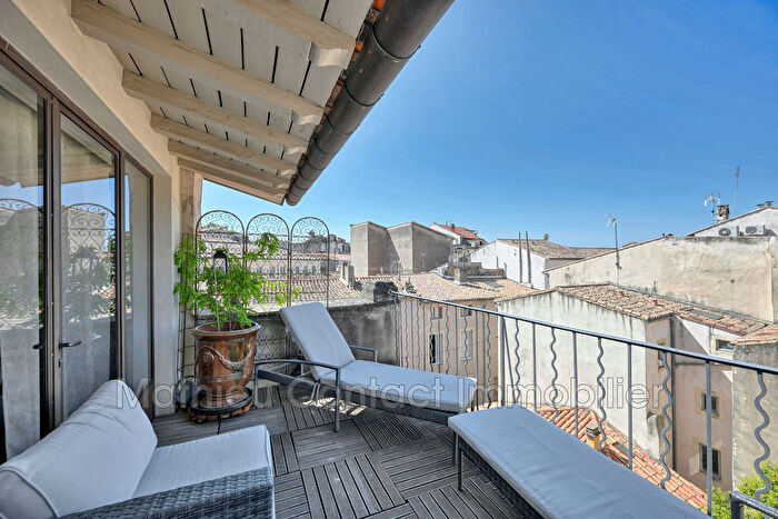 Nîmes, Ecusson, Arènes : Appartement 5 pièces à louer
