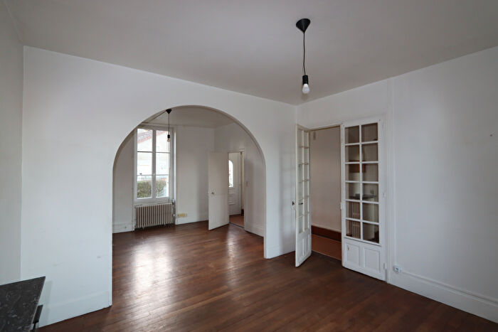 Herry : Maison 5 pièces à louer