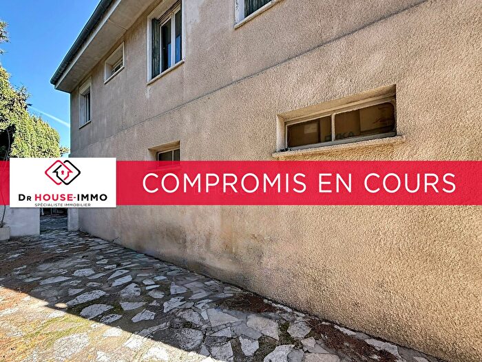 Maison à vendre - Saint-Victoret - 7 pièces - 5 chambres