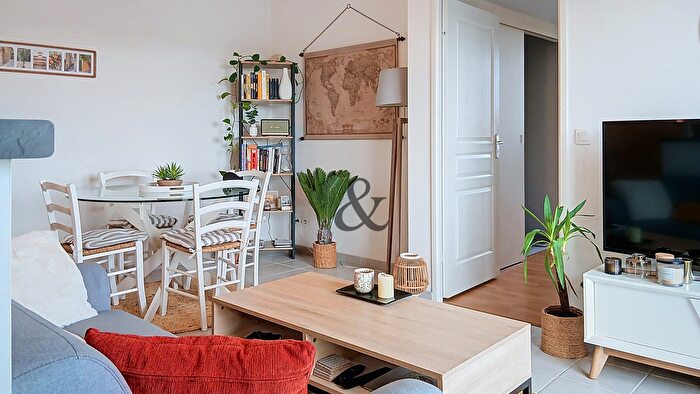 La Chaussée-Saint-Victor - Appartement 2 pièces à louer