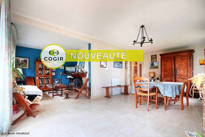 Maison à vendre - Le Rheu - 9 pièces - 5 chambres