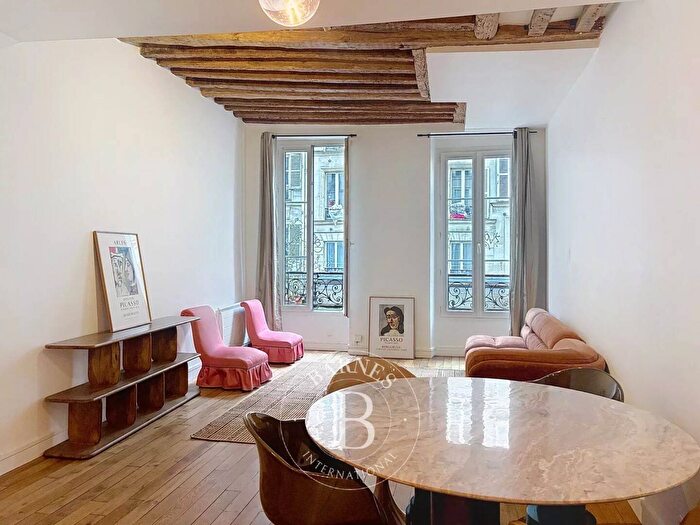 Appartement à louer - Porte Saint Denis-Paradis, Paris ème arrondissement - 2 pièces - 1 chambre