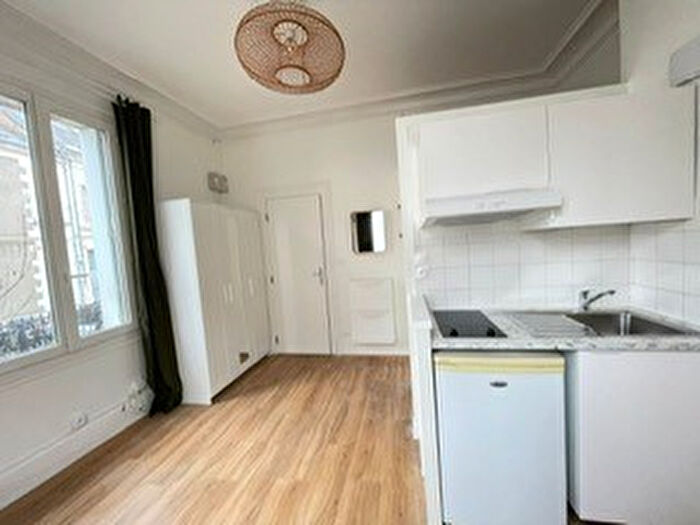 Appartement à louer - Tours, Velpeau - 1 pièce