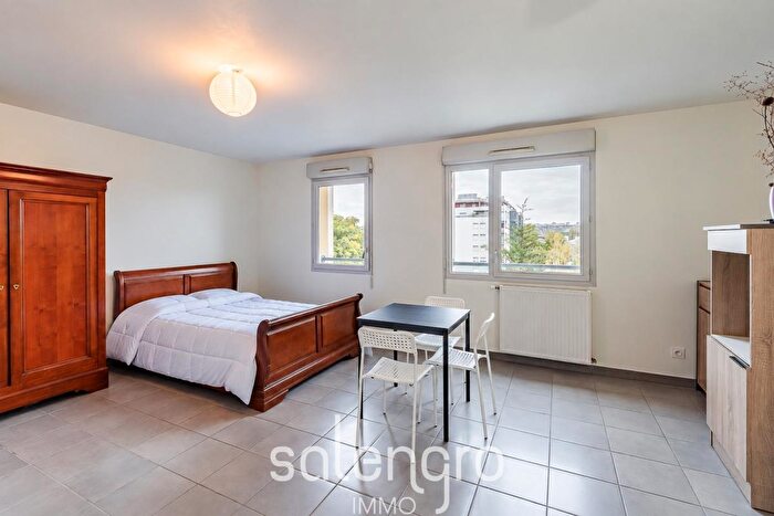Villeurbanne, Saint-Jean : Appartement 1 pièce à vendre