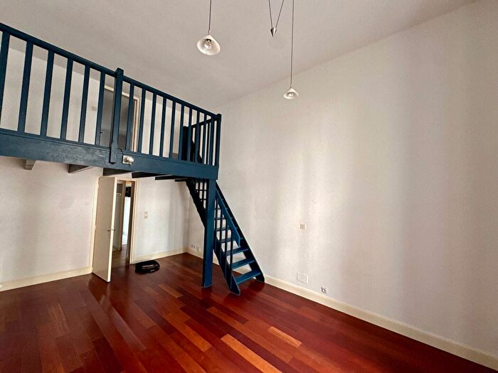 Appartement à louer - Trois Quartiers-Centre Ville, Poitiers - 2 pièces - 1 chambre