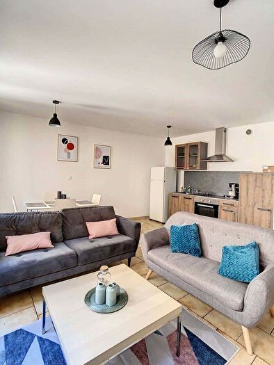 Appartement à louer - Cathédrale, Troyes - 2 pièces - 1 chambre