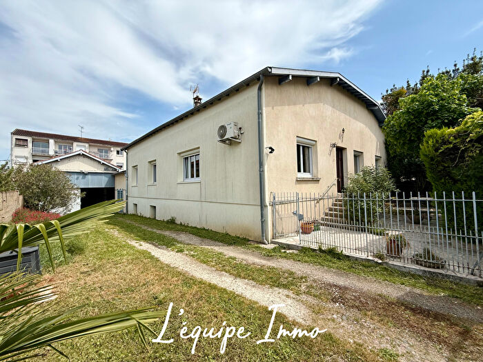 Auch, Centre-ville : Maison 7 pièces à vendre