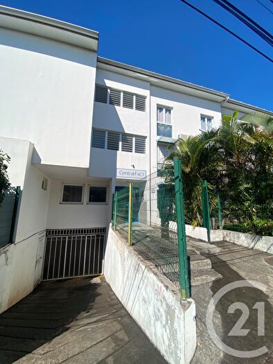 Saint-Denis, Le Moufia, Sainte-Clotilde : Appartement 2 pièces à vendre