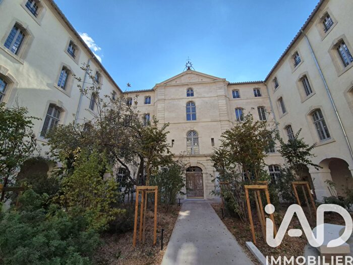 Appartement à louer - Narbonne, Bourg - 3 pièces - 2 chambres