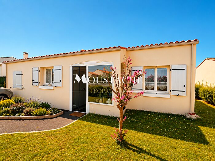 Vaux-sur-Mer : Maison 4 pièces à vendre