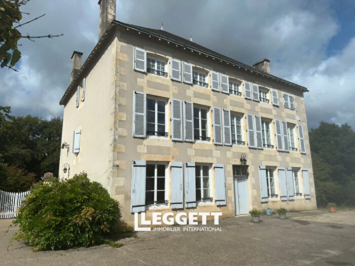 Maison à vendre - Gençay - 15 pièces - 8 chambres