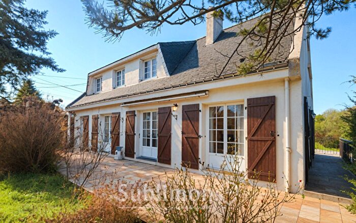 Maison à vendre - Lanester - 8 pièces - 6 chambres