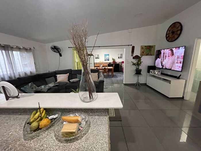 Bras-Panon : Maison 4 pièces à louer