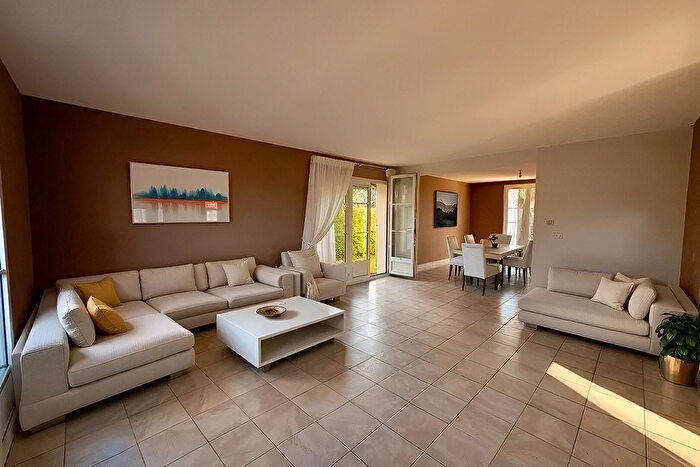 Maison à louer - Nantes, Nantes Erdre, La Beaujoire, Saint-Joseph de Porterie - 7 pièces - 5 chambres