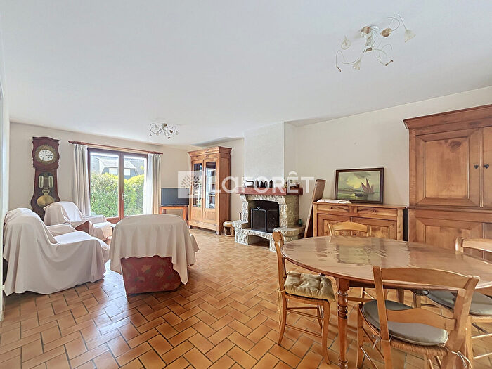 Maison 6 pièces à Billiers, à vendre