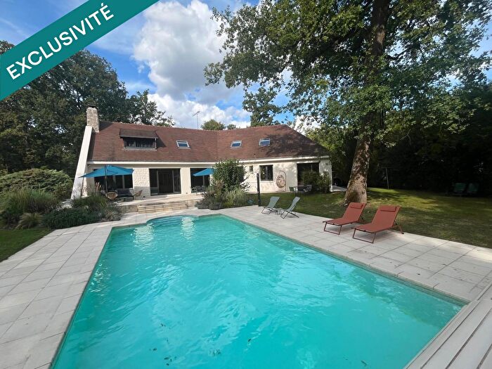 Maison à vendre - Lamorlaye - 9 pièces - 6 chambres