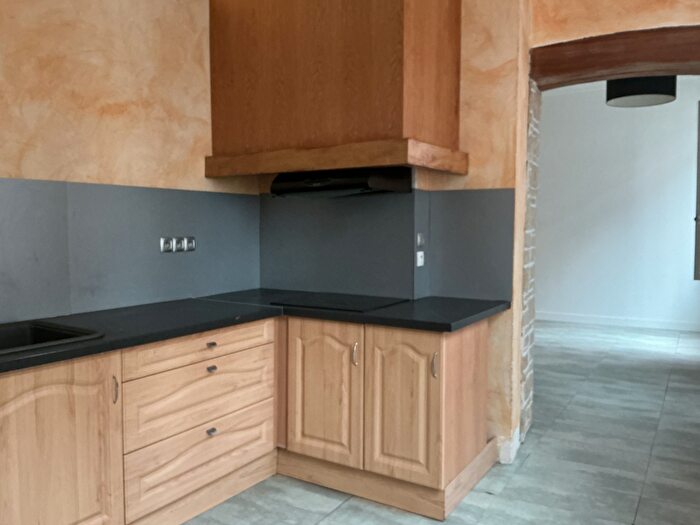 Appartement à louer - Elbeuf - 3 pièces - 2 chambres