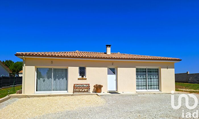 Maison à vendre - Chasseneuil-sur-Bonnieure - 6 pièces - 4 chambres