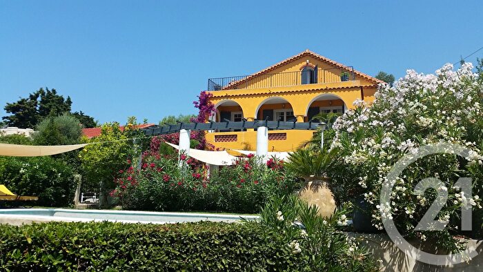 Maison à vendre - Bandol - 7 pièces - 6 chambres