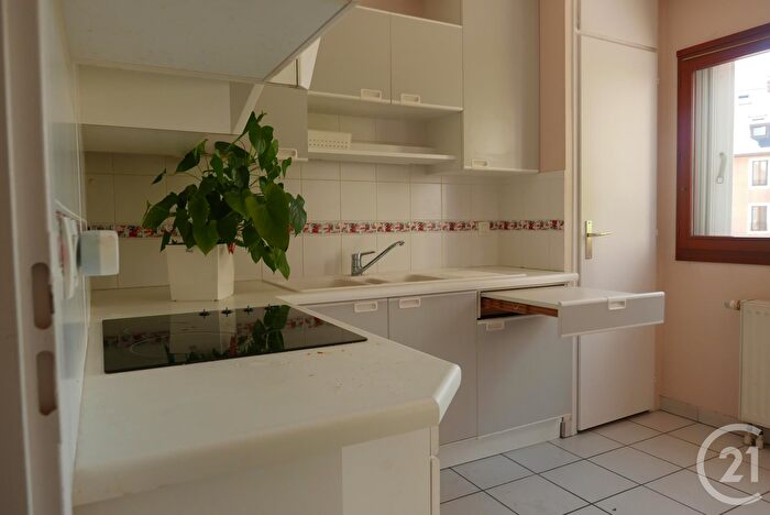 Appartement à louer - Cruseilles - 2 pièces - 1 chambre