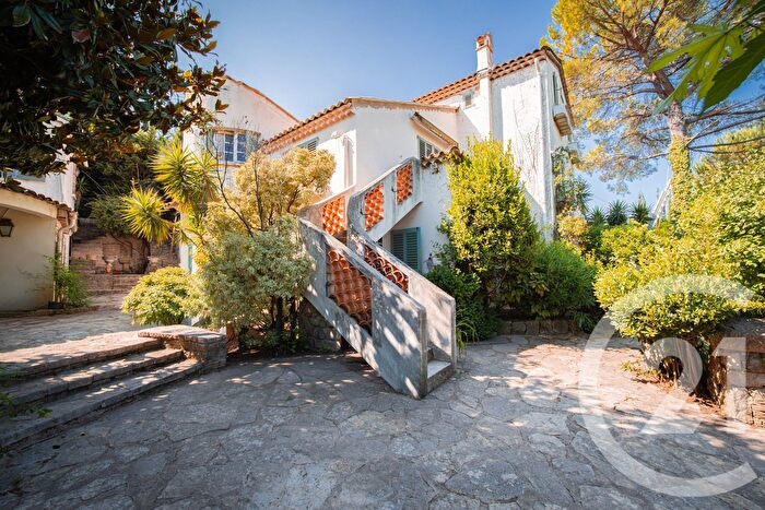 Maison 14 pièces à vendre - Grasse, Saint-Jacques