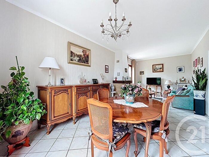 Maison à vendre - Chatou, Est - 5 pièces - 3 chambres