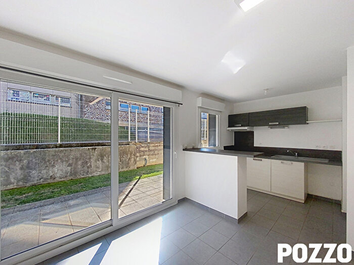 Vire, Centre-ville, Gare : Appartement 3 pièces à louer