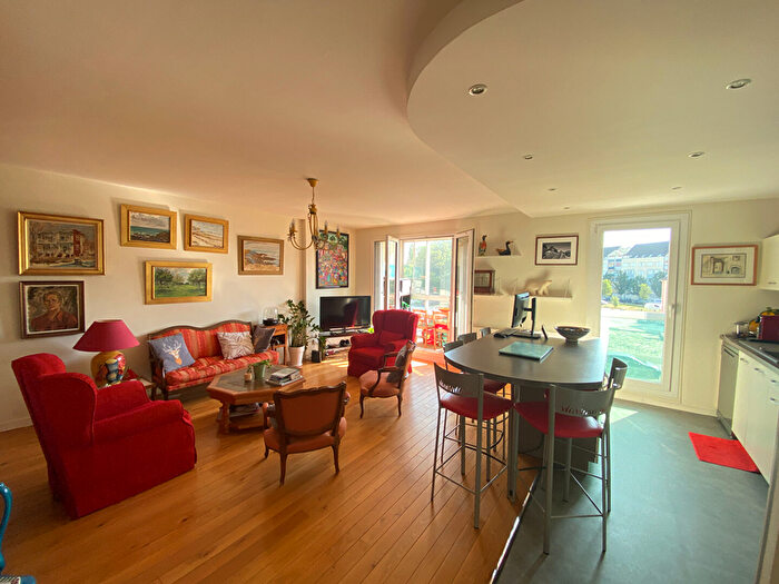 Appartement 3 pièces à vendre - Dijon, Port du Canal