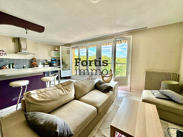 Bruyères-le-Châtel - Appartement 4 pièces à vendre