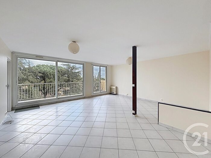 Appartement à louer - Gradignan, Saint-Géry, Favard - 4 pièces - 3 chambres