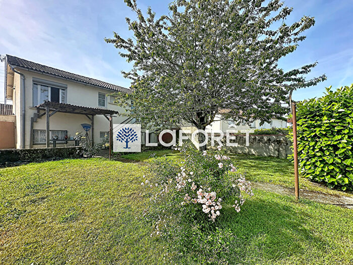Maison 4 pièces à Bressuire, Bel-air, à vendre