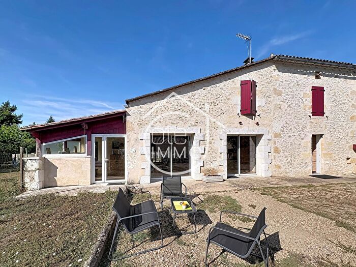 Maison à vendre à Vélines
