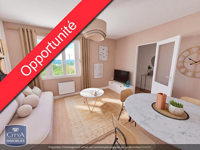 Maison à vendre - Thiviers - 4 pièces - 3 chambres