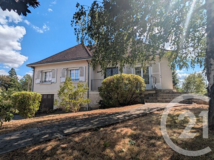 Maison 6 pièces à Saint-Marcel, à vendre