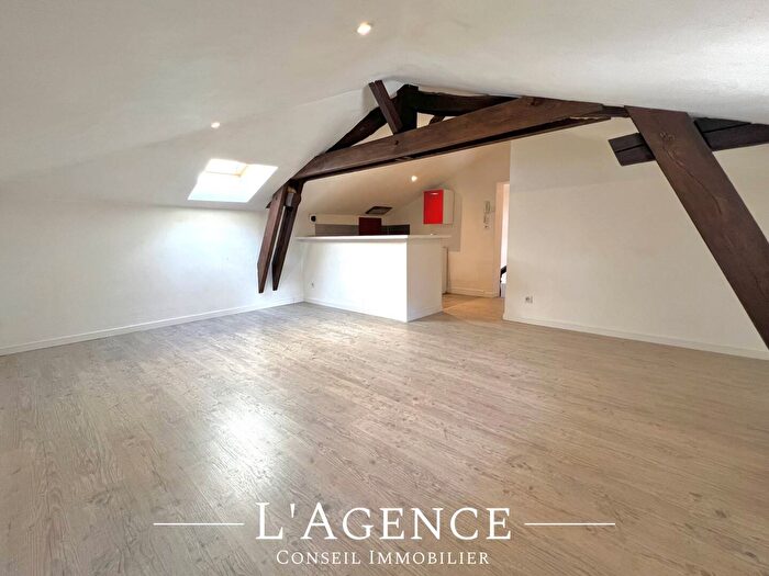 Appartement à louer - Limoges - 3 pièces - 2 chambres