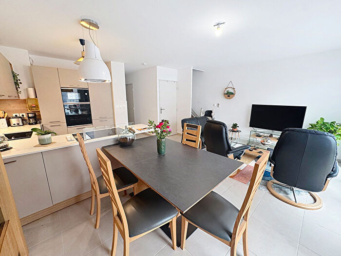 Maison à vendre - Pertuis, Tourrier, Peyrière, Plaines - 4 pièces - 3 chambres