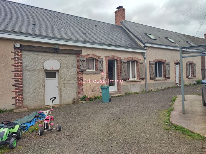 Maison à vendre - Tresson - 6 pièces - 4 chambres