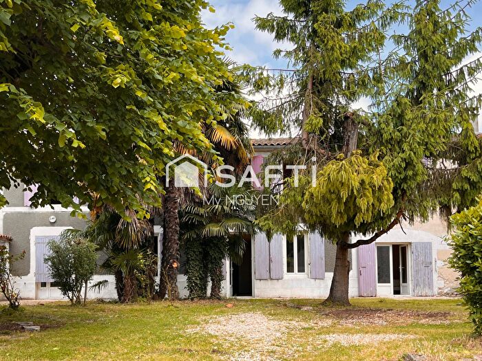 Maison à vendre - Ars - 8 pièces - 5 chambres