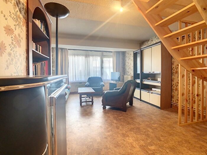 Maison à vendre - Arnay-le-Duc - 6 pièces - 2 chambres