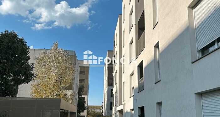 Vaulx-en-Velin, Vaulx en Velin Sud - Appartement 2 pièces à vendre